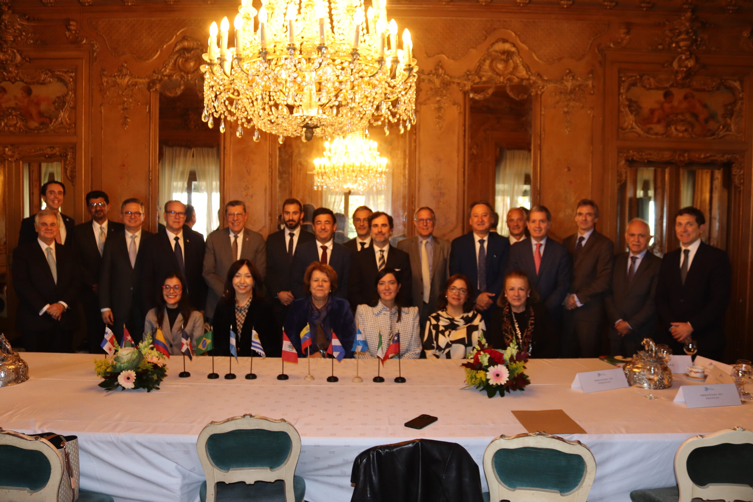 Round Table | Portugal–Latin America and the Caribbean - Ipdal